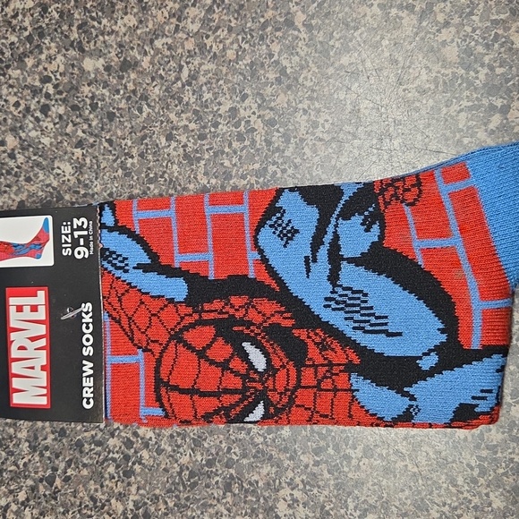 Marvel | Underwear & Socks | Marvel Spiderman Crew Socks Red And Blue ...